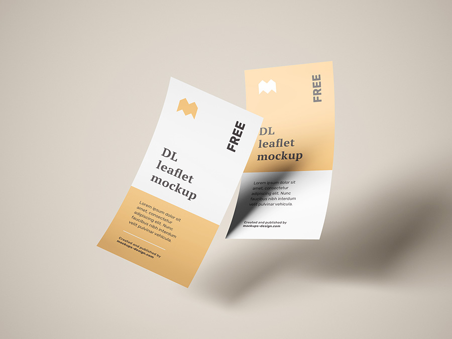 Free PSD flying leaflets mockup 3 – Creativepouch
